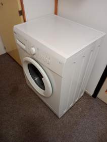 pračka na náhradní díly